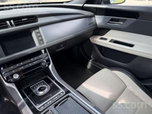 Pelēks Jaguar XF 2016 Rīga, ar dzinēja tilpumu 2.00 L un nobraukumu 161 tūkst. km par 14900 €, foto 8 vietnē AUTOMOTO.COM.LV