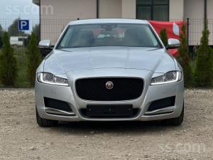 Grey Jaguar XF 2016 in Jelgava, with an engine capacity of 2.00 L and mileage of 0 thousand km for 8590 €, photo 3 on AUTOMOTO.COM.LV