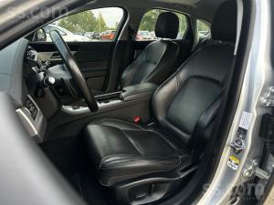 Grey Jaguar XF 2016 in Jelgava, with an engine capacity of 2.00 L and mileage of 0 thousand km for 8590 €, photo 9 on AUTOMOTO.COM.LV