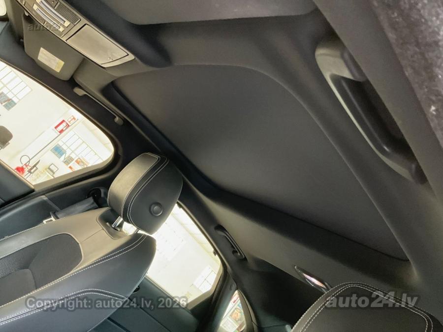 Grey Jaguar XF 2017 in Parnu, with an engine capacity of 2.00 L and mileage of 150 thousand km for 11500 €, photo 9 on AUTOMOTO.COM.LV