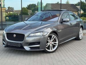 Grey Jaguar XF 2017 in Utena, with an engine capacity of 2.99 L and mileage of 260 thousand km for 9990 €, photo 5 on AUTOMOTO.COM.LV