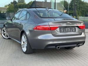 Grey Jaguar XF 2017 in Utena, with an engine capacity of 2.99 L and mileage of 260 thousand km for 9990 €, photo 6 on AUTOMOTO.COM.LV