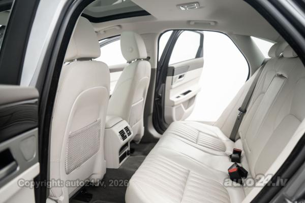 Jaguar XF 2017 Tallina vietnÄ PelÄks Jaguar XF 2017 Tallina, ar dzinÄja tilpumu 2.00 L un nobraukumu 196 tÅ«kst. km par 12999 ā¬, foto 10 vietnÄ AUTOMOTO.COM.LV