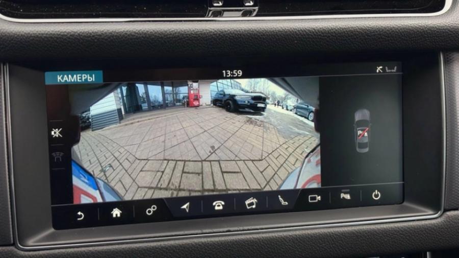 Grey Jaguar XF 2018 in Riga, with an engine capacity of 2.00 L and mileage of 146 thousand km for 16990 €, photo 25 on AUTOMOTO.COM.LV