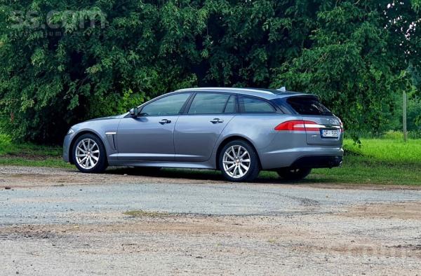Pelēks Jaguar XF 2014 Jelgava, ar dzinēja tilpumu 2.20 L un nobraukumu 330 tūkst. km par 7770 €, foto 9 vietnē AUTOMOTO.COM.LV