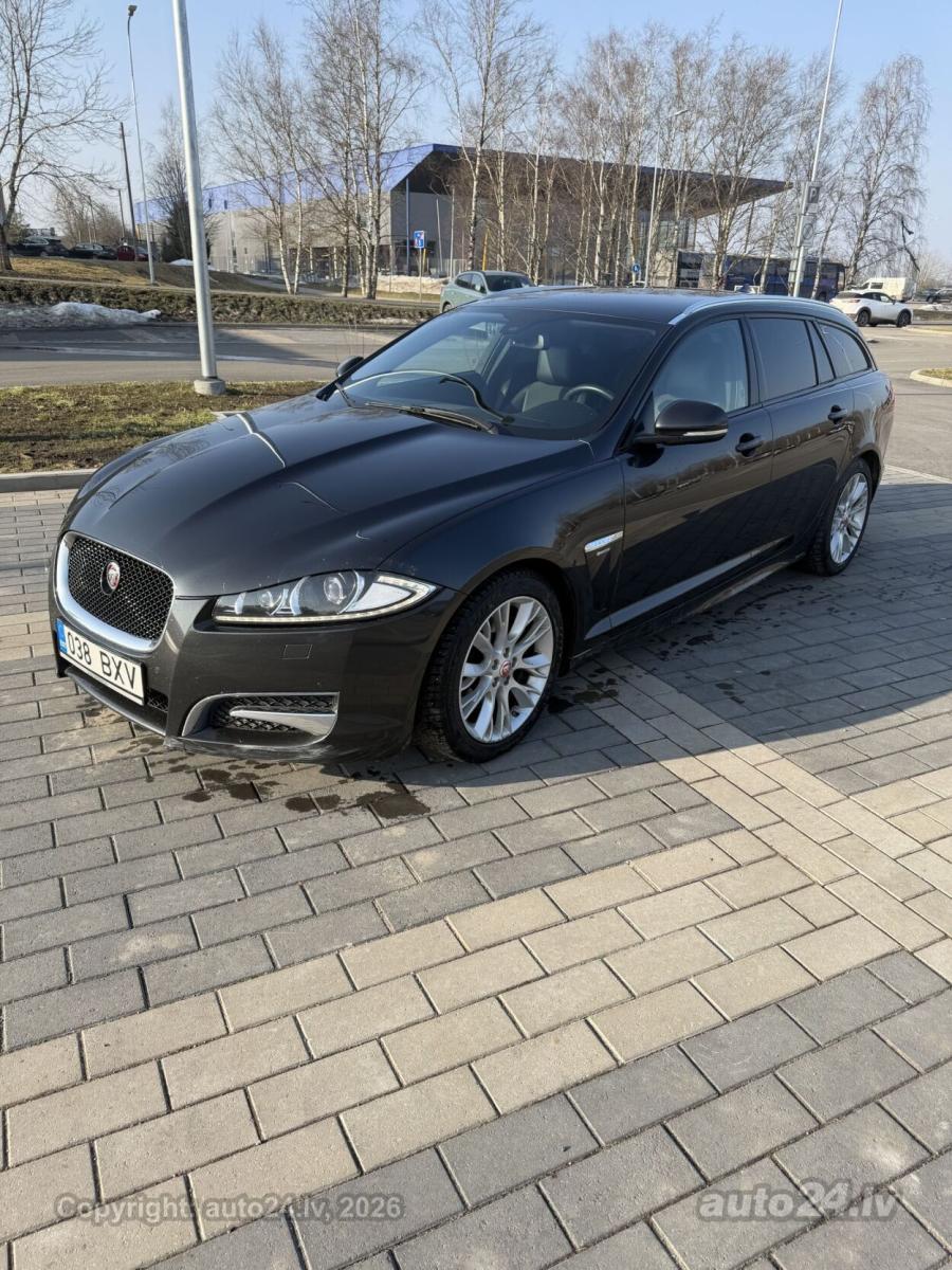 Grey Jaguar XF 2015 in Tallinn, with an engine capacity of 2.20 L and mileage of 254 thousand km for 10700 €, photo 2 on AUTOMOTO.COM.LV