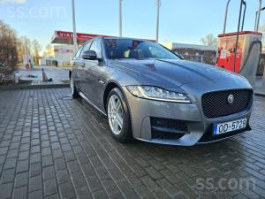 Grey Jaguar XF 2019 in Jelgava, with an engine capacity of 2.00 L and mileage of 150 thousand km for 16000 €, photo 3 on AUTOMOTO.COM.LV
