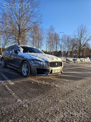 Grey Jaguar XF 2019 in Jelgava, with an engine capacity of 2.00 L and mileage of 150 thousand km for 16000 €, photo 4 on AUTOMOTO.COM.LV