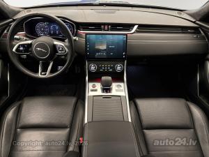 Grey Jaguar XF 2021 in Tallinn, with an engine capacity of 2.00 L and mileage of 70 thousand km for 26900 €, photo 8 on AUTOMOTO.COM.LV