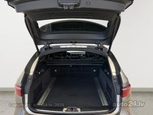 Grey Jaguar XF 2021 in Tallinn, with an engine capacity of 2.00 L and mileage of 70 thousand km for 26900 €, photo 14 on AUTOMOTO.COM.LV