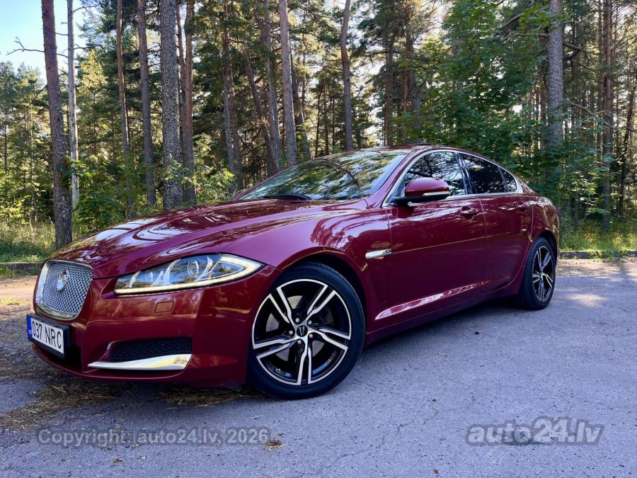 Red Jaguar XF 2013 in Tallinn, with an engine capacity of 3.00 L and mileage of 267 thousand km for 8400 €, photo 1 on AUTOMOTO.COM.LV