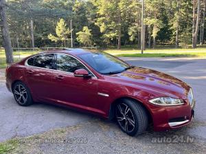 Red Jaguar XF 2013 in Tallinn, with an engine capacity of 3.00 L and mileage of 267 thousand km for 8400 €, photo 3 on AUTOMOTO.COM.LV
