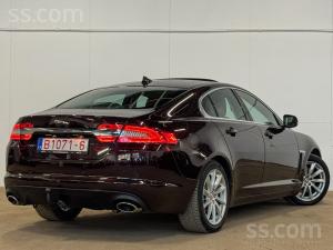 Sarkans Jaguar XF 2015 Jūrmala, ar dzinēja tilpumu 3.00 L un nobraukumu 193 tūkst. km par 9850 €, foto 13 vietnē AUTOMOTO.COM.LV