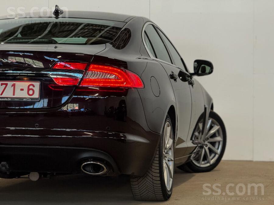 Sarkans Jaguar XF 2015 Jūrmala, ar dzinēja tilpumu 3.00 L un nobraukumu 193 tūkst. km par 9850 €, foto 14 vietnē AUTOMOTO.COM.LV