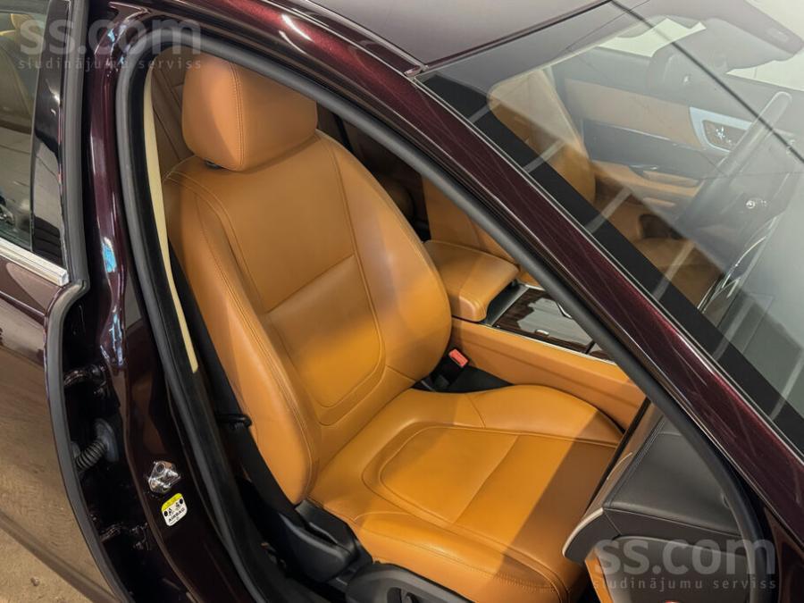 Sarkans Jaguar XF 2015 Jūrmala, ar dzinēja tilpumu 3.00 L un nobraukumu 193 tūkst. km par 9850 €, foto 23 vietnē AUTOMOTO.COM.LV