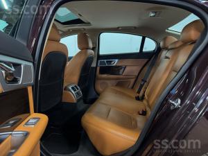 Sarkans Jaguar XF 2015 Jūrmala, ar dzinēja tilpumu 3.00 L un nobraukumu 193 tūkst. km par 9850 €, foto 25 vietnē AUTOMOTO.COM.LV