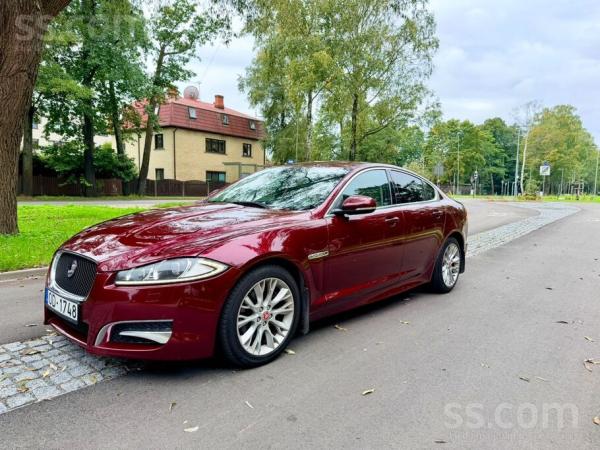Red Jaguar XF 2015 in Riga, with an engine capacity of 2.20 L and mileage of 294 thousand km for 7600 €, photo 1 on AUTOMOTO.COM.LV