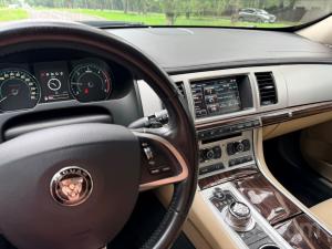 Sarkans Jaguar XF 2015 Rīga, ar dzinēja tilpumu 2.20 L un nobraukumu 294 tūkst. km par 7600 €, foto 7 vietnē AUTOMOTO.COM.LV