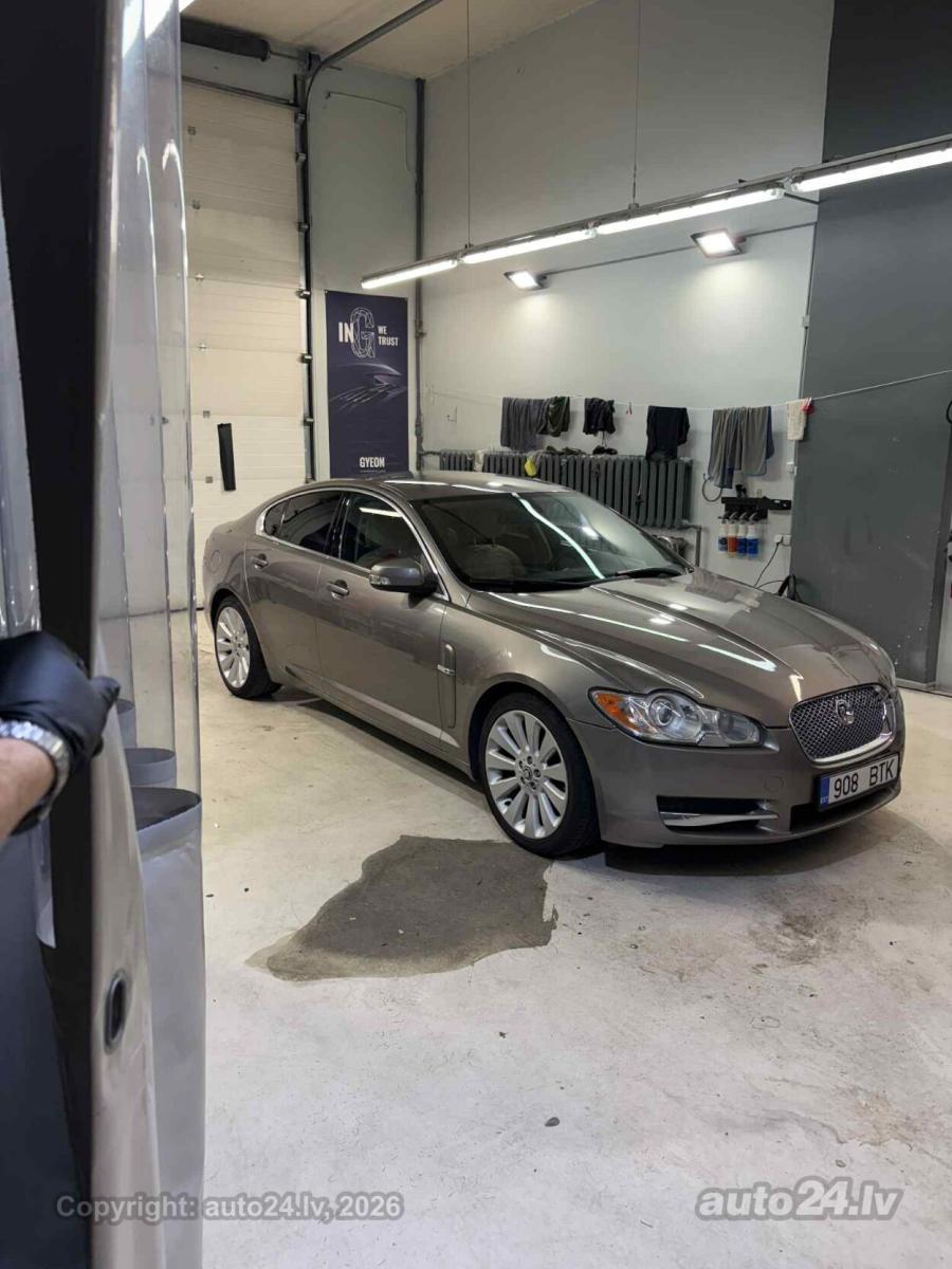 Jaguar XF 2008 Tallina, ar dzinēja tilpumu 3.00 L un nobraukumu 158 tūkst. km par 5800 €, foto 13 vietnē AUTOMOTO.COM.LV