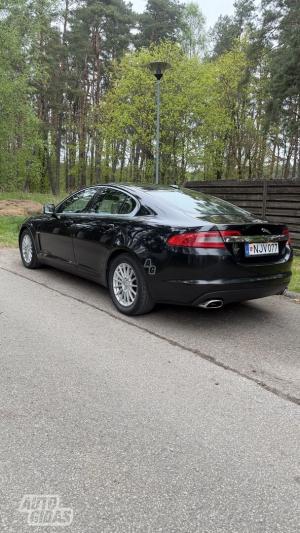 Jaguar XF 2008 in Vilnius, with an engine capacity of 2.70 L and mileage of 290 thousand km for 2250 €, photo 4 on AUTOMOTO.COM.LV