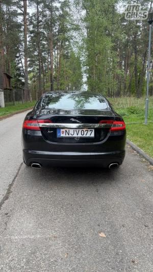 Jaguar XF 2008 in Vilnius, with an engine capacity of 2.70 L and mileage of 290 thousand km for 2250 €, photo 5 on AUTOMOTO.COM.LV