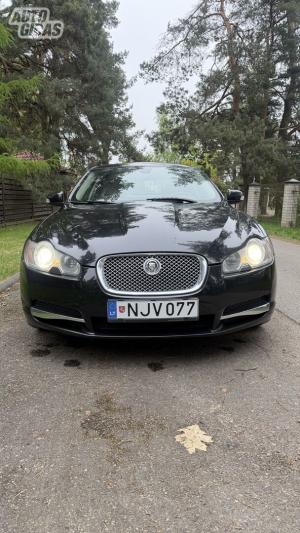 Jaguar XF 2008 in Vilnius, with an engine capacity of 2.70 L and mileage of 290 thousand km for 2250 €, photo 9 on AUTOMOTO.COM.LV