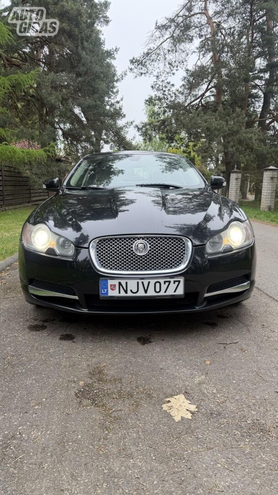 Jaguar XF 2008 in Vilnius, with an engine capacity of 2.70 L and mileage of 290 thousand km for 2250 €, photo 9 on AUTOMOTO.COM.LV