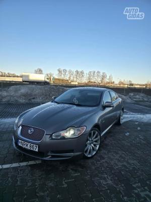 Jaguar XF 2009 Viļņa, ar dzinēja tilpumu 2.70 L un nobraukumu 298 tūkst. km par 2800 €, foto  vietnē AUTOMOTO.COM.LV