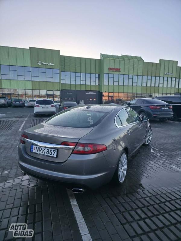 Jaguar XF 2009 Viļņa, ar dzinēja tilpumu 2.70 L un nobraukumu 298 tūkst. km par 2800 €, foto 4 vietnē AUTOMOTO.COM.LV