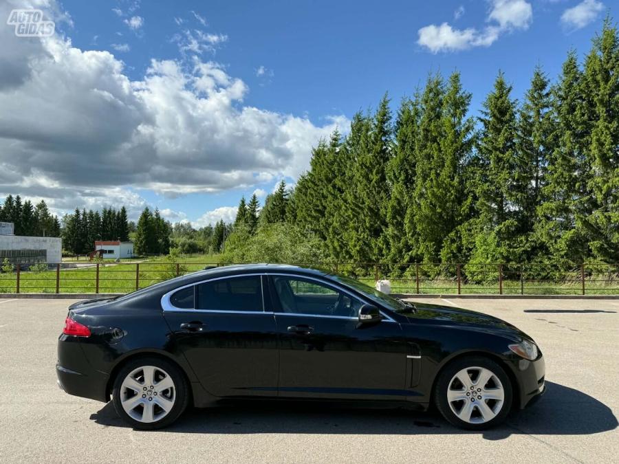 Jaguar XF 2009 Anykščiai, ar dzinēja tilpumu 2.70 L un nobraukumu 267 tūkst. km par 5500 €, foto 16 vietnē AUTOMOTO.COM.LV