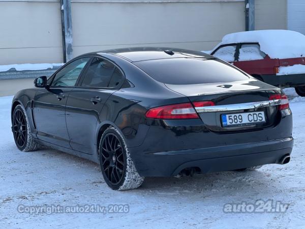 Jaguar XF 2010 in Narva, with an engine capacity of 3.00 L and mileage of 180 thousand km for 2499 €, photo 11 on AUTOMOTO.COM.LV