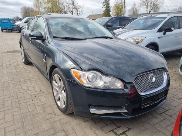 Jaguar XF 2010 Tauragė, ar dzinēja tilpumu 3.00 L un nobraukumu 225 tūkst. km par 3100 €, foto 1 vietnē AUTOMOTO.COM.LV