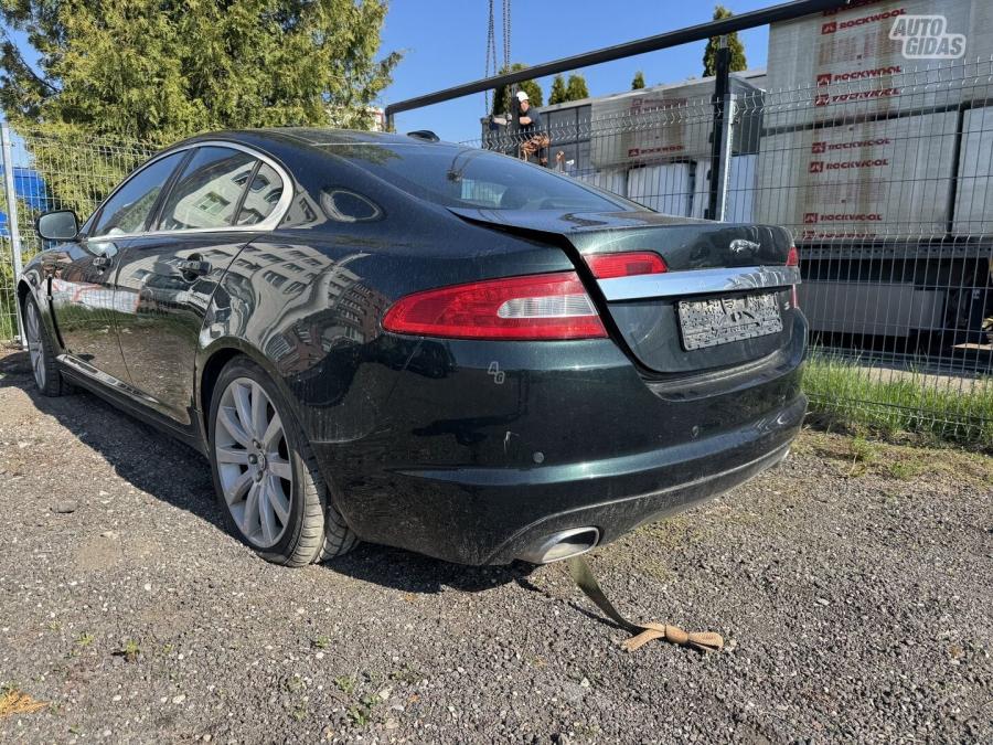 Jaguar XF 2010 in Kretinga, with an engine capacity of 3.00 L and mileage of 237 thousand km for 1695 €, photo 5 on AUTOMOTO.COM.LV