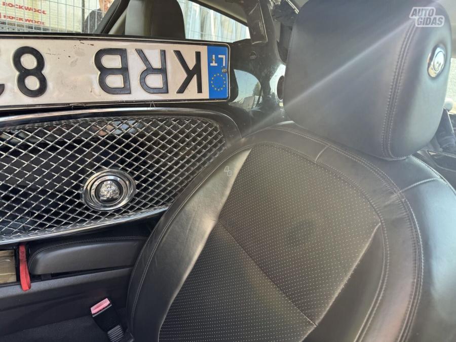 Jaguar XF 2010 in Kretinga, with an engine capacity of 3.00 L and mileage of 237 thousand km for 1695 €, photo 13 on AUTOMOTO.COM.LV