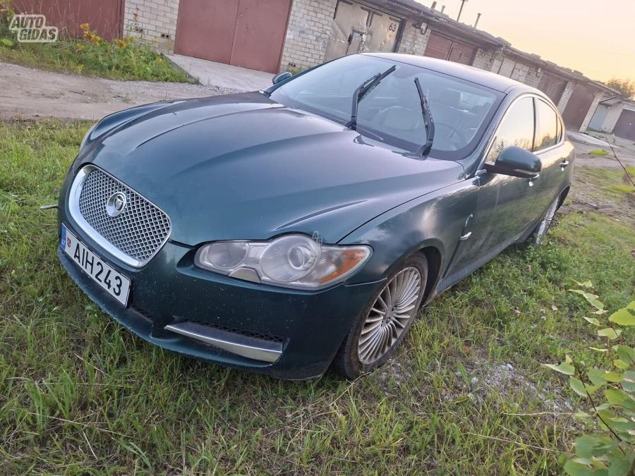 Jaguar XF 2010 Klaipėda, ar dzinēja tilpumu 3.00 L un nobraukumu 300 tūkst. km par 1000 €, foto 3 vietnē AUTOMOTO.COM.LV