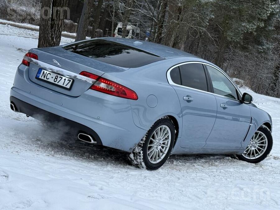 Jaguar XF 2011 Jūrmala, ar dzinēja tilpumu 3.00 L un nobraukumu 0 tūkst. km par 6950 €, foto 16 vietnē AUTOMOTO.COM.LV