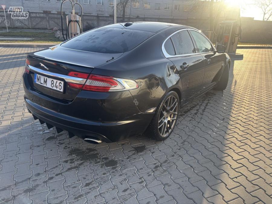 Jaguar XF 2011 in Klaipeda, with an engine capacity of 3.00 L and mileage of 318 thousand km for 4499 €, photo 5 on AUTOMOTO.COM.LV