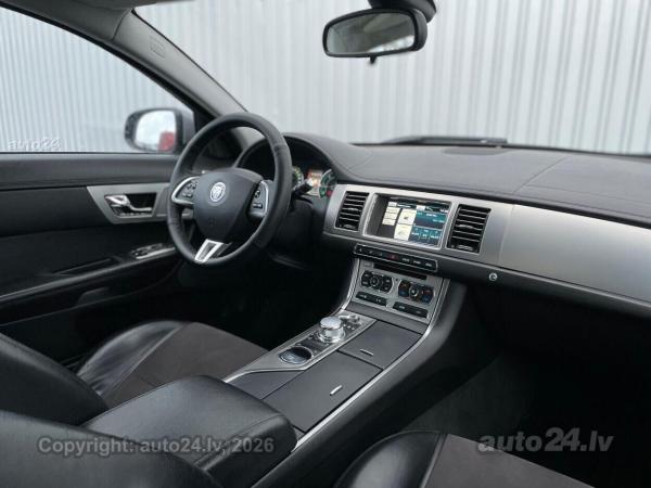 Jaguar XF 2012 in Tallinn, with an engine capacity of 3.00 L and mileage of 350 thousand km for 7500 €, photo 7 on AUTOMOTO.COM.LV