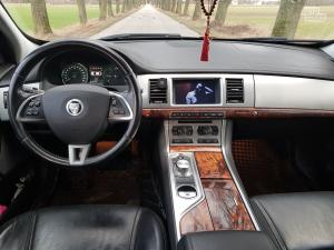 Jaguar XF 2012 in Siauliai, with an engine capacity of 2.20 L and mileage of 256 thousand km for 7650 €, photo 10 on AUTOMOTO.COM.LV
