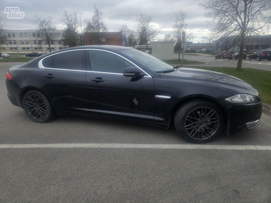 Jaguar XF 2012 Šauļi, ar dzinēja tilpumu 2.20 L un nobraukumu 399 tūkst. km par 3600 €, foto 5 vietnē AUTOMOTO.COM.LV