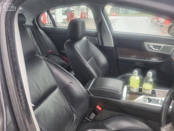 Jaguar XF 2012 Tauragė, ar dzinēja tilpumu 2.20 L un nobraukumu 104 tūkst. km par 2550 €, foto 10 vietnē AUTOMOTO.COM.LV