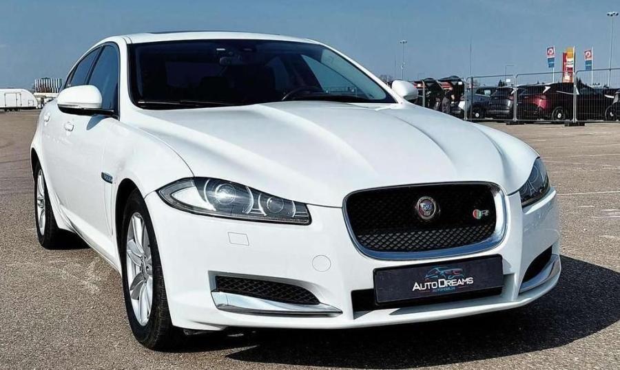 Jaguar XF 2012 Viļņa, ar dzinēja tilpumu 2.18 L un nobraukumu 279 tūkst. km par 9300 €, foto 3 vietnē AUTOMOTO.COM.LV