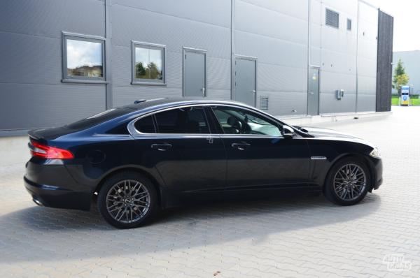 Jaguar XF 2012 Šauļi, ar dzinēja tilpumu 2.00 L un nobraukumu 390 tūkst. km par 4900 €, foto 8 vietnē AUTOMOTO.COM.LV