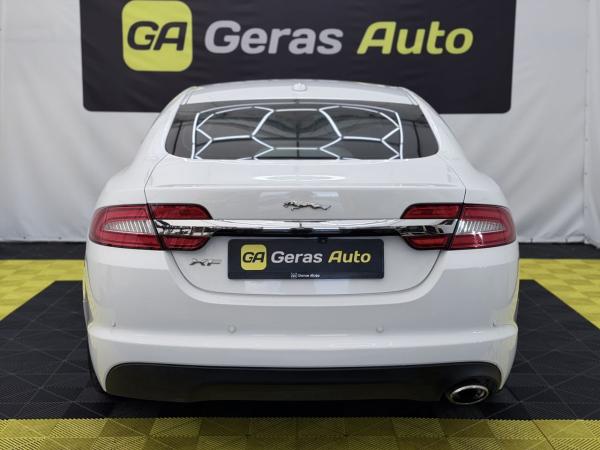 Jaguar XF 2012 in Vilnius, with an engine capacity of 0.00 L and mileage of 0 thousand km for 7990 €, photo 6 on AUTOMOTO.COM.LV