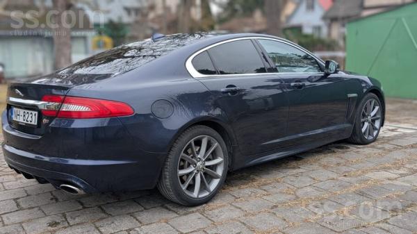 Jaguar XF 2014 Rīga, ar dzinēja tilpumu 3.00 L un nobraukumu 213 tūkst. km par 9600 €, foto 3 vietnē AUTOMOTO.COM.LV
