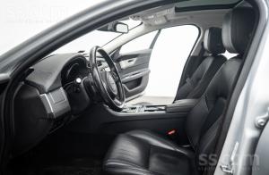 Jaguar XF 2016 in Tallinn, with an engine capacity of 2.00 L and mileage of 171 thousand km for 11699 €, photo 7 on AUTOMOTO.COM.LV
