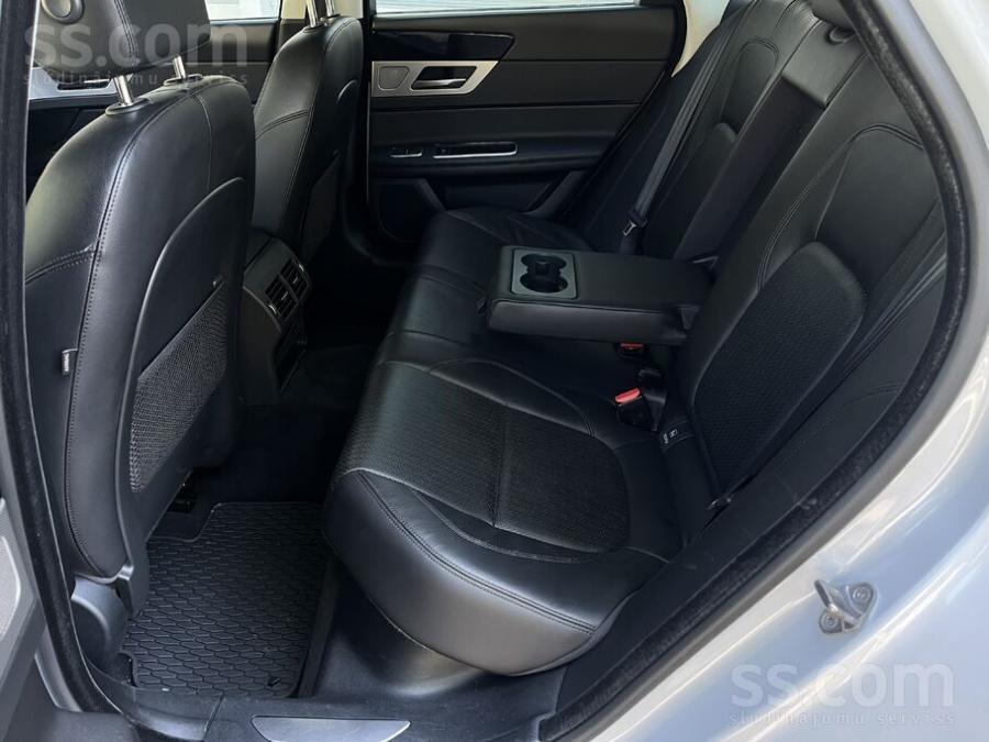 Jaguar XF 2017 Daugavpils, ar dzinēja tilpumu 2.00 L un nobraukumu 0 tūkst. km par 12490 €, foto 9 vietnē AUTOMOTO.COM.LV