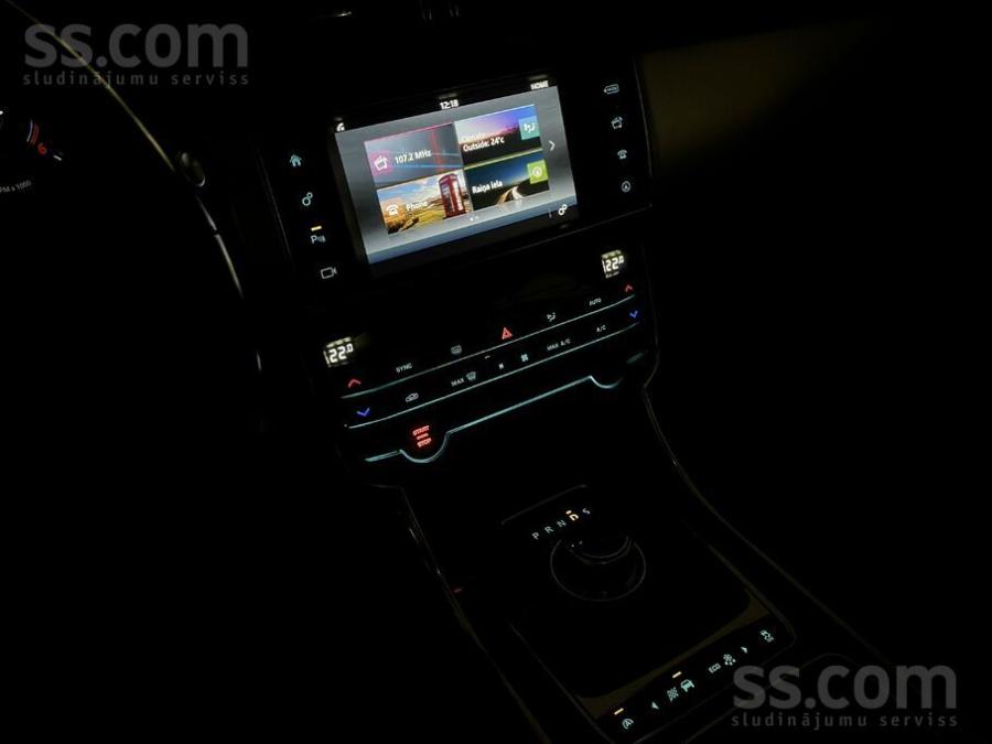 Jaguar XF 2017 Daugavpils, ar dzinēja tilpumu 2.00 L un nobraukumu 0 tūkst. km par 12490 €, foto 19 vietnē AUTOMOTO.COM.LV