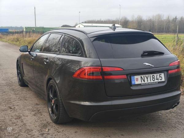Jaguar XF 2013 in Vilnius, with an engine capacity of 2.18 L and mileage of 259 thousand km for 7599 €, photo 6 on AUTOMOTO.COM.LV