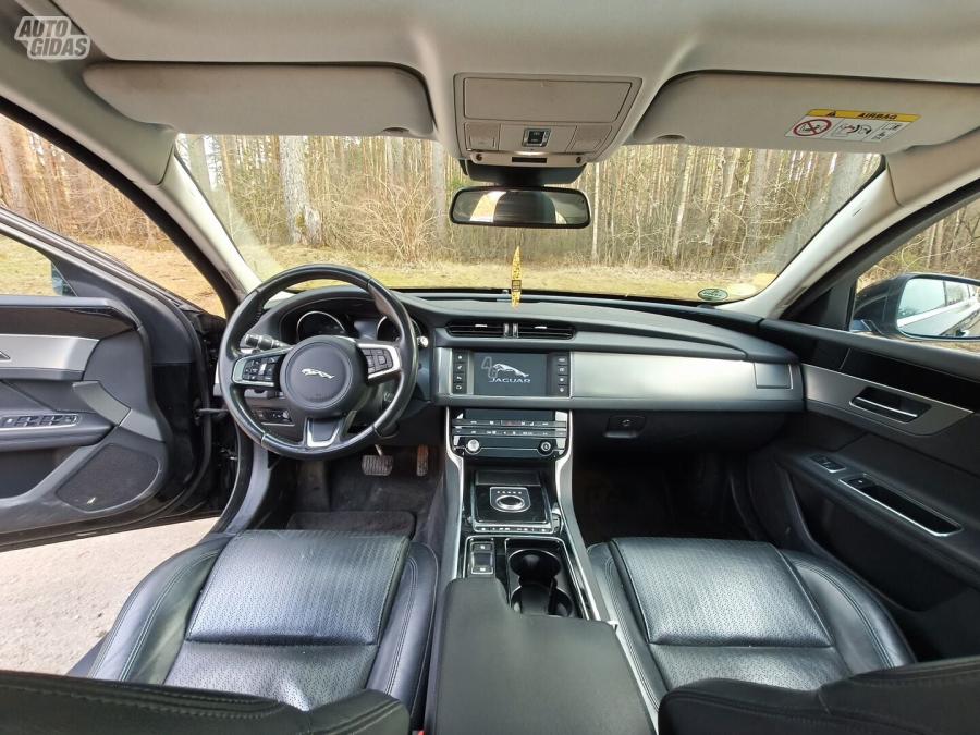 Jaguar XF 2018 Druskininkai, ar dzinēja tilpumu 2.00 L un nobraukumu 239 tūkst. km par 11000 €, foto 16 vietnē AUTOMOTO.COM.LV